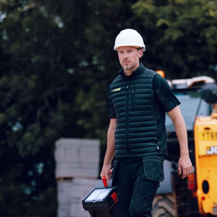 Apache Workwear Picton Gilet Stretch Gilet with Recycled Polyester Baffles